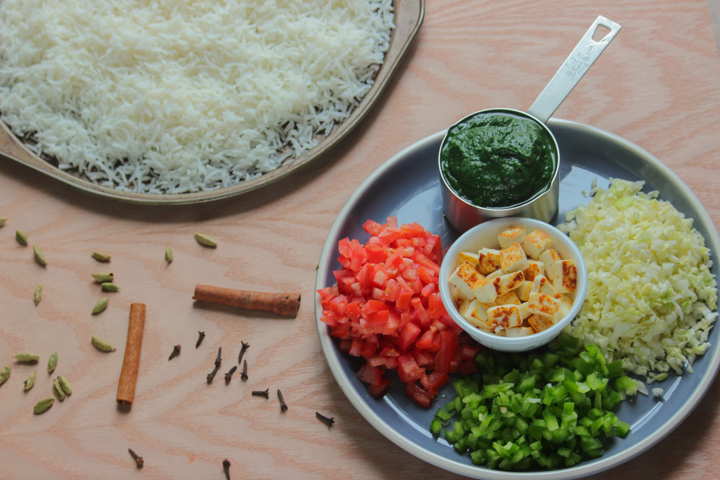 Palak Paneer Pulao (No Onion No Garlic)