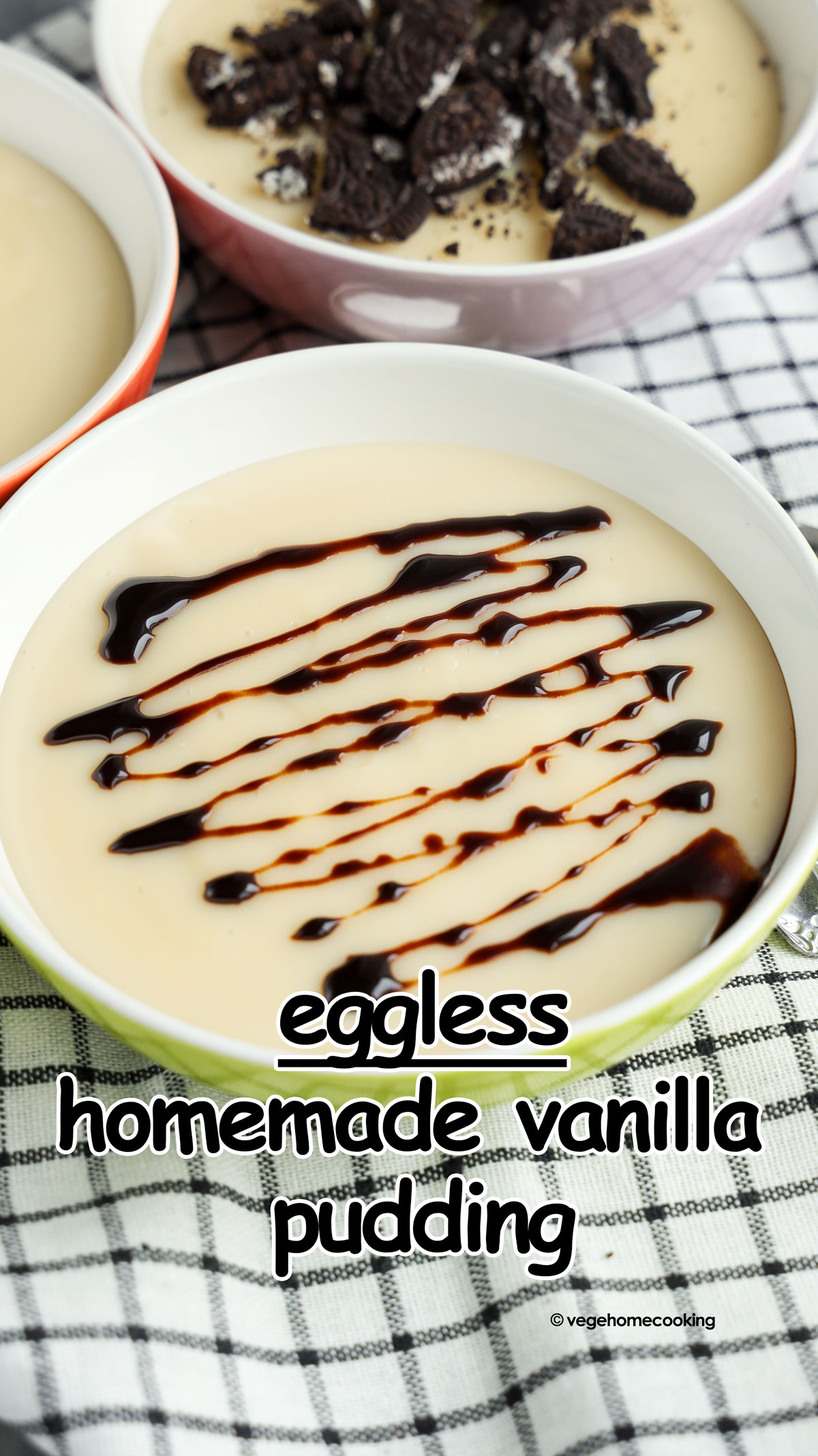 Homemade Vanilla Pudding Recipe (Eggless)