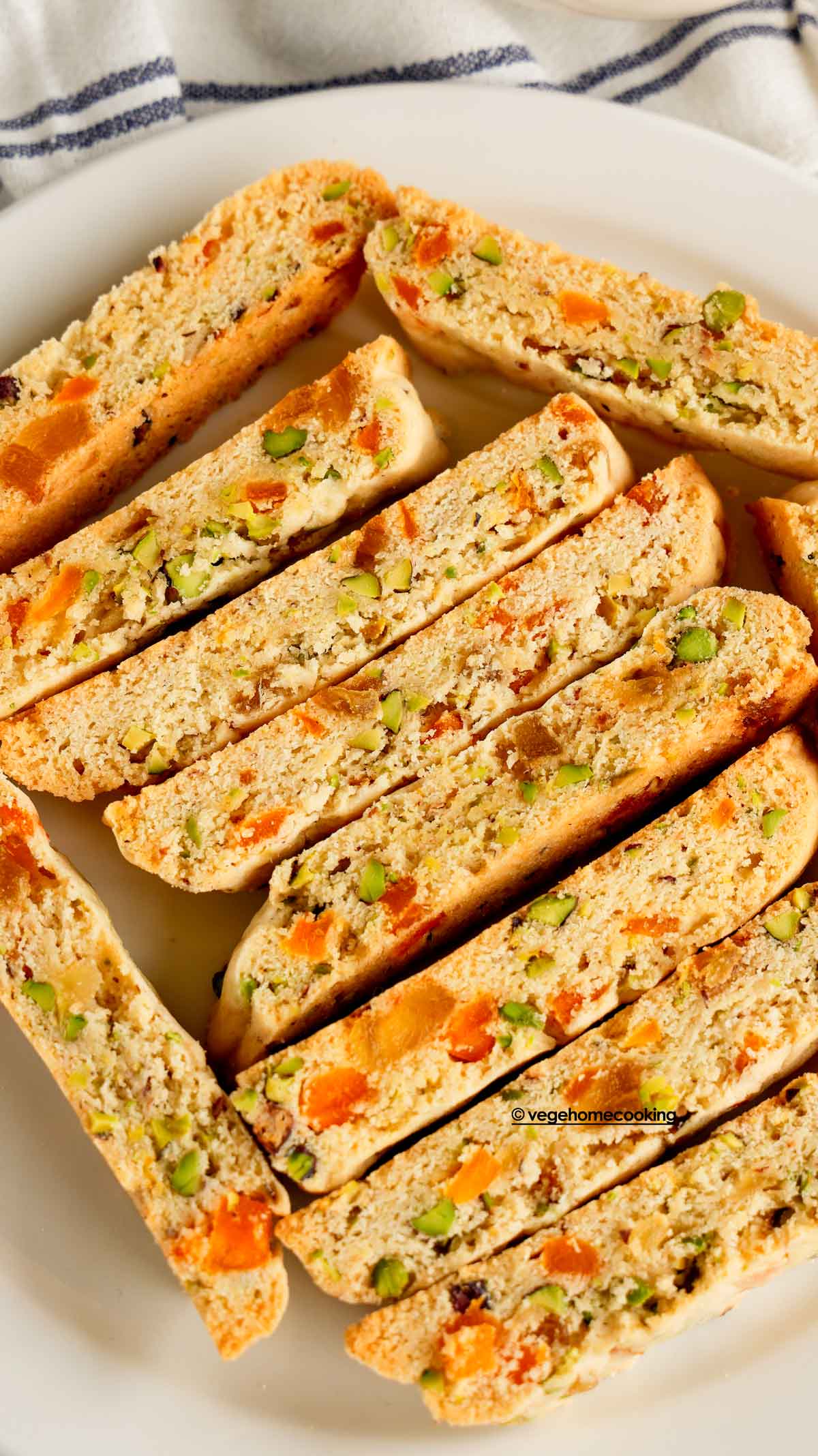 Tropical Biscotti (Eggless) / Fruit and Nut Biscotti