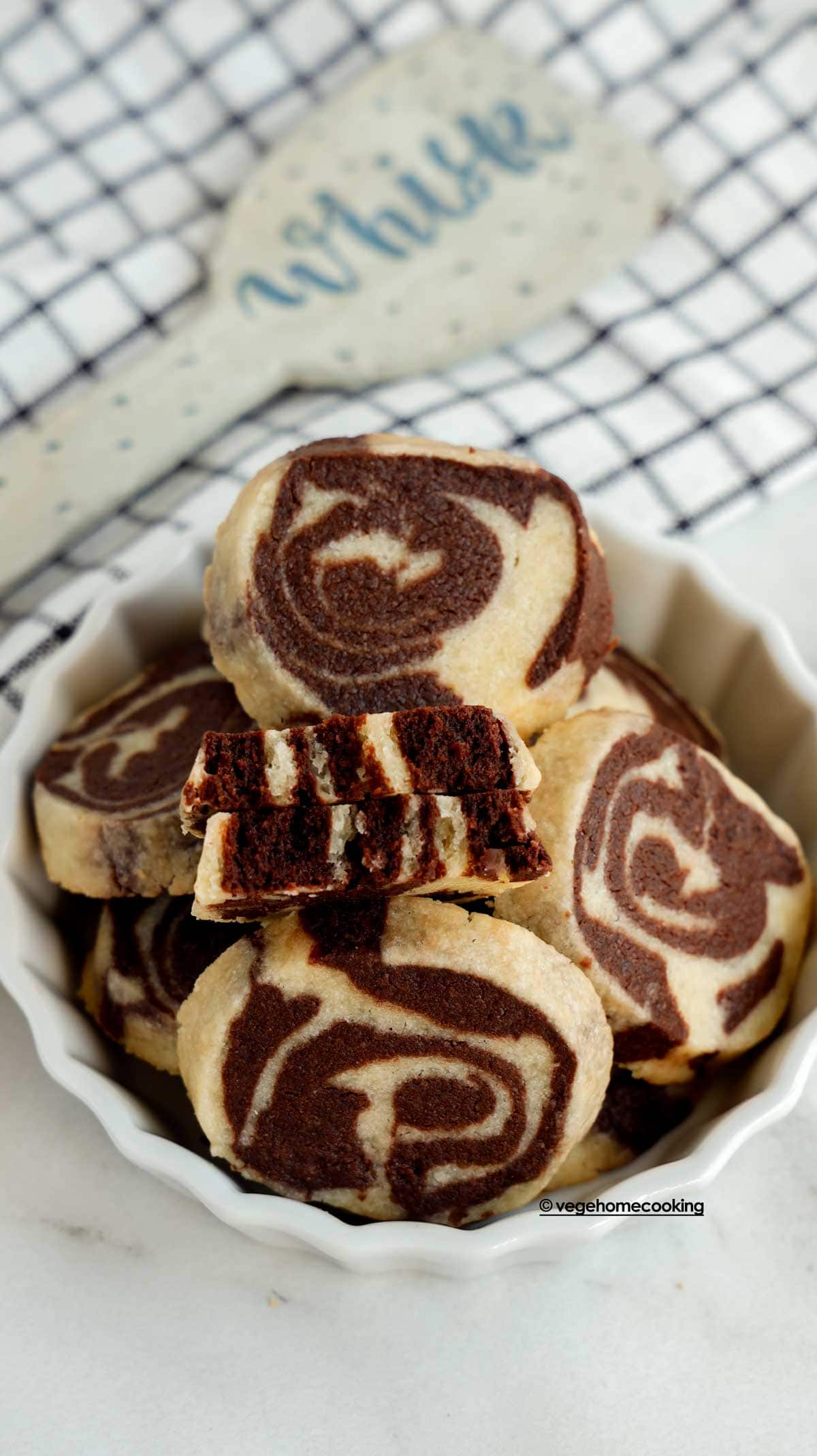 Marble Cookies (Eggless) / Eggless Marble Butter Cookies
