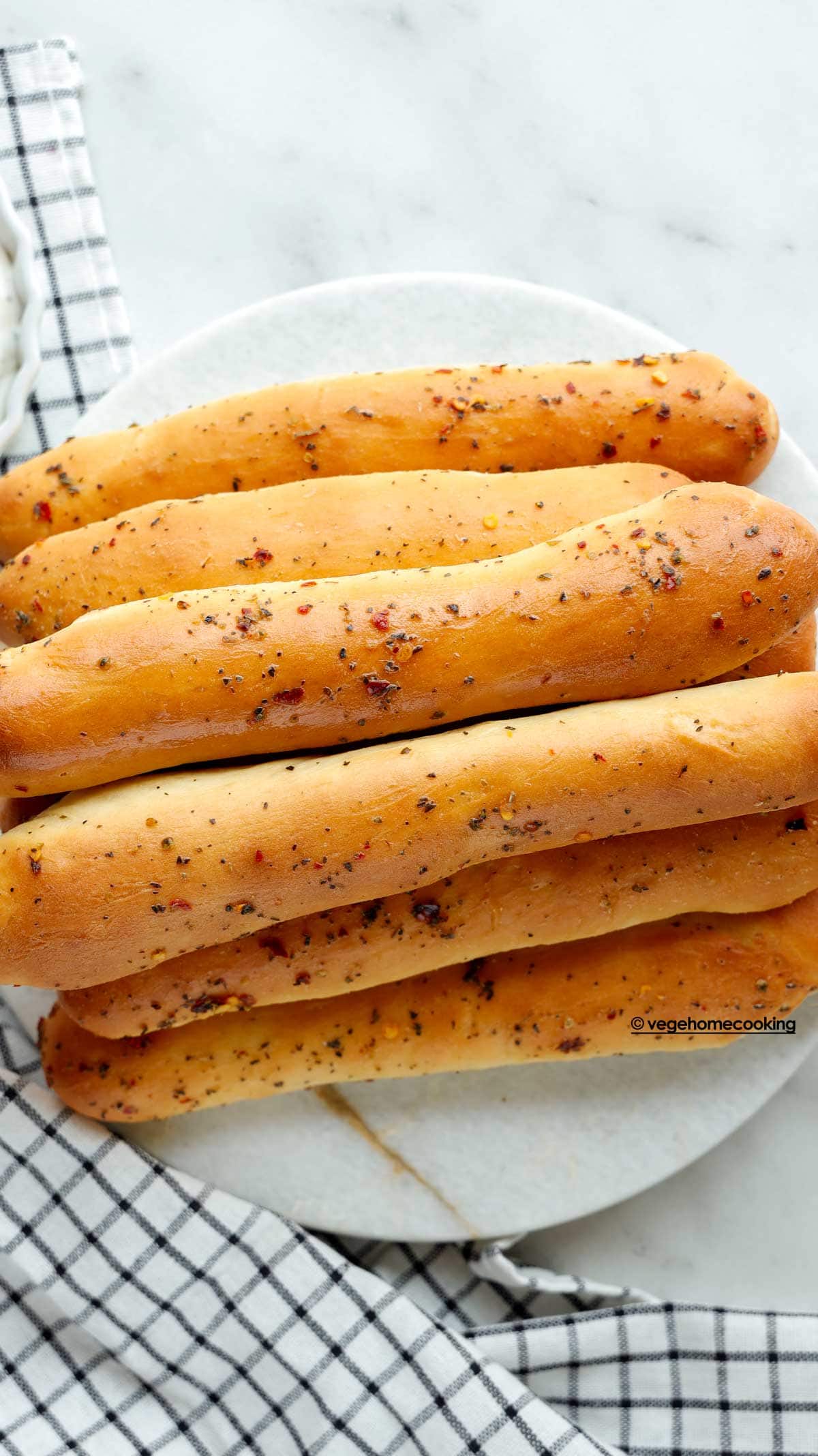Easy Breadsticks Recipe