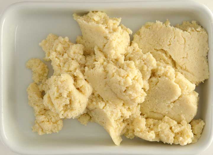 Ricotta Cheese Burfi (With Milk Powder)
