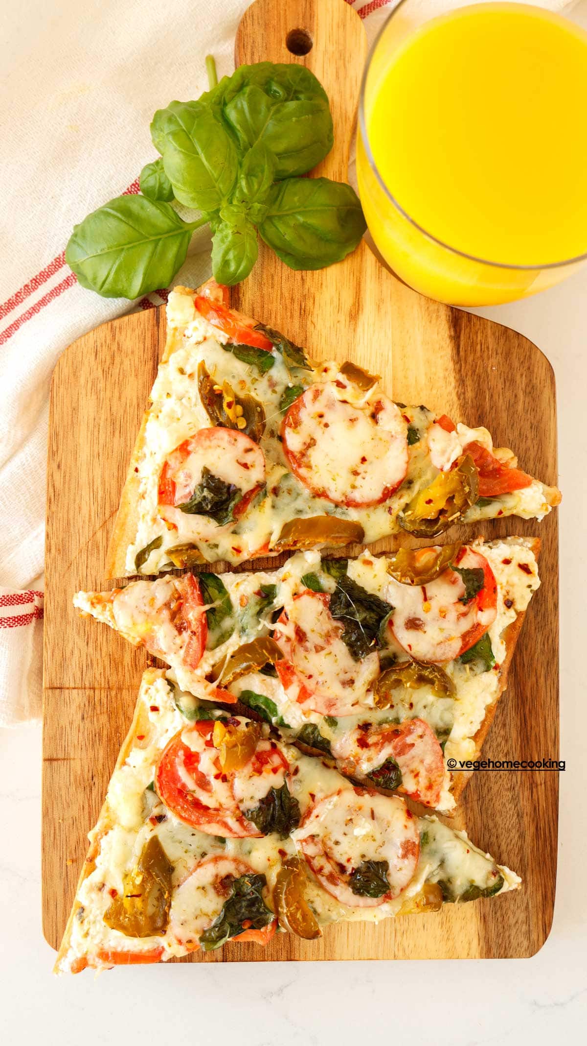 Flatbread Pizza with Herbed Ricotta