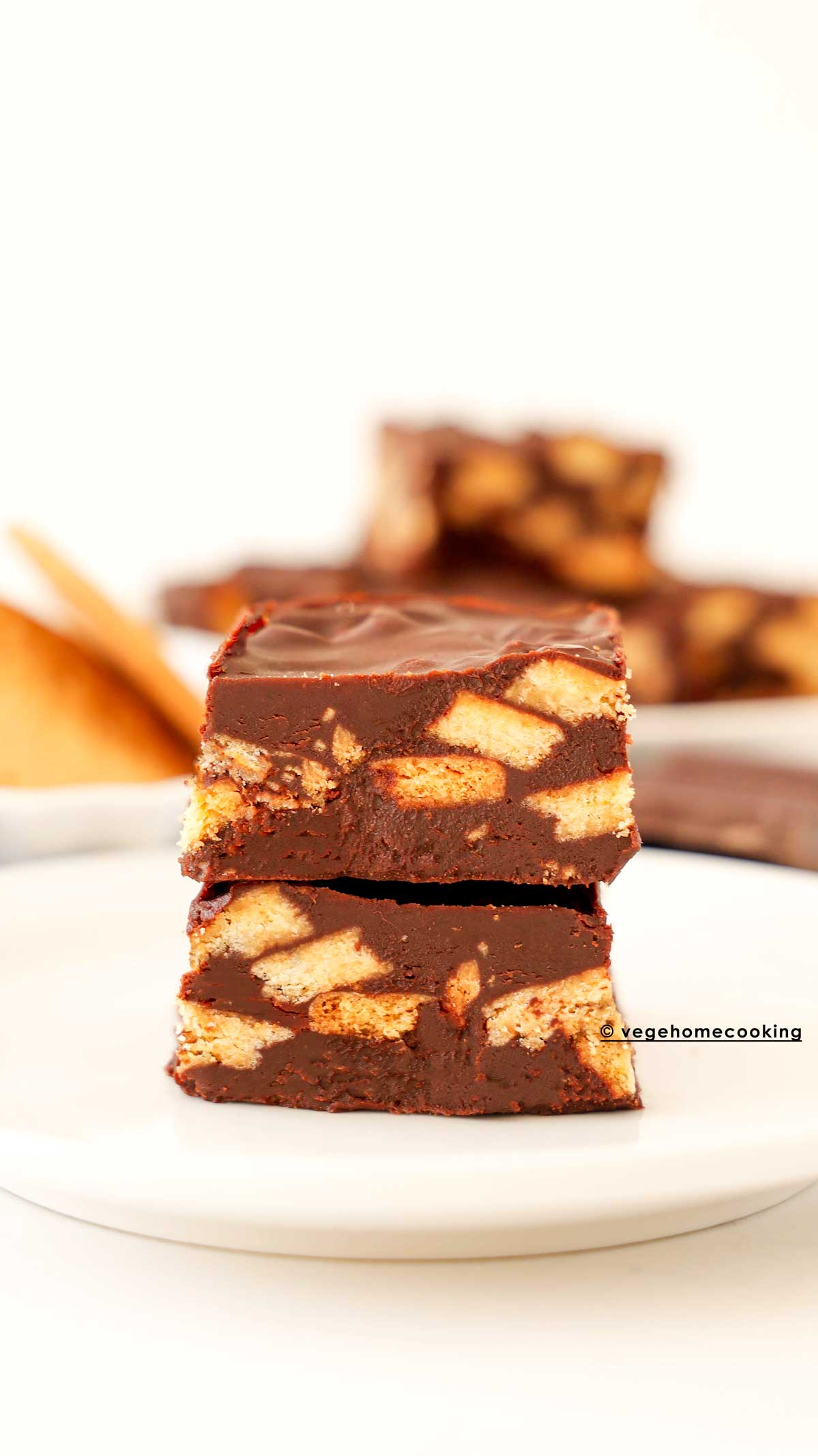 Chocolate Digestive Cookie Bars (Small Batch)