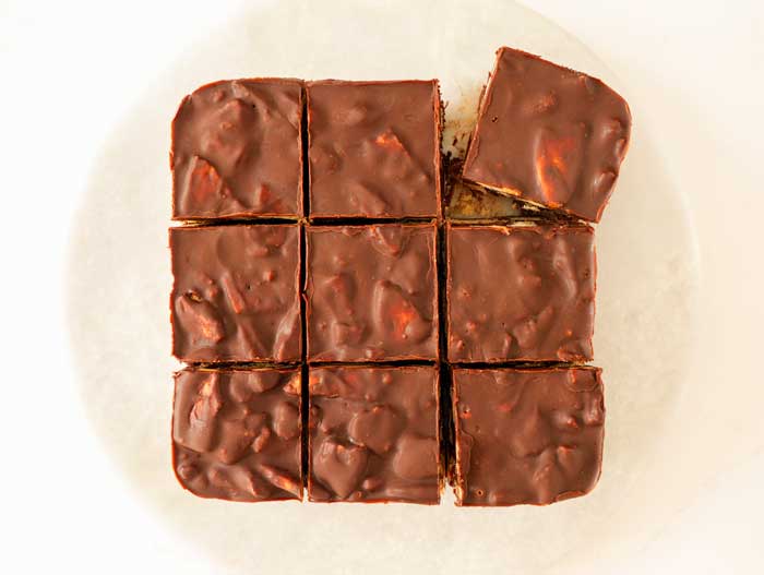 Chocolate Digestive Cookie Bars (Small Batch)